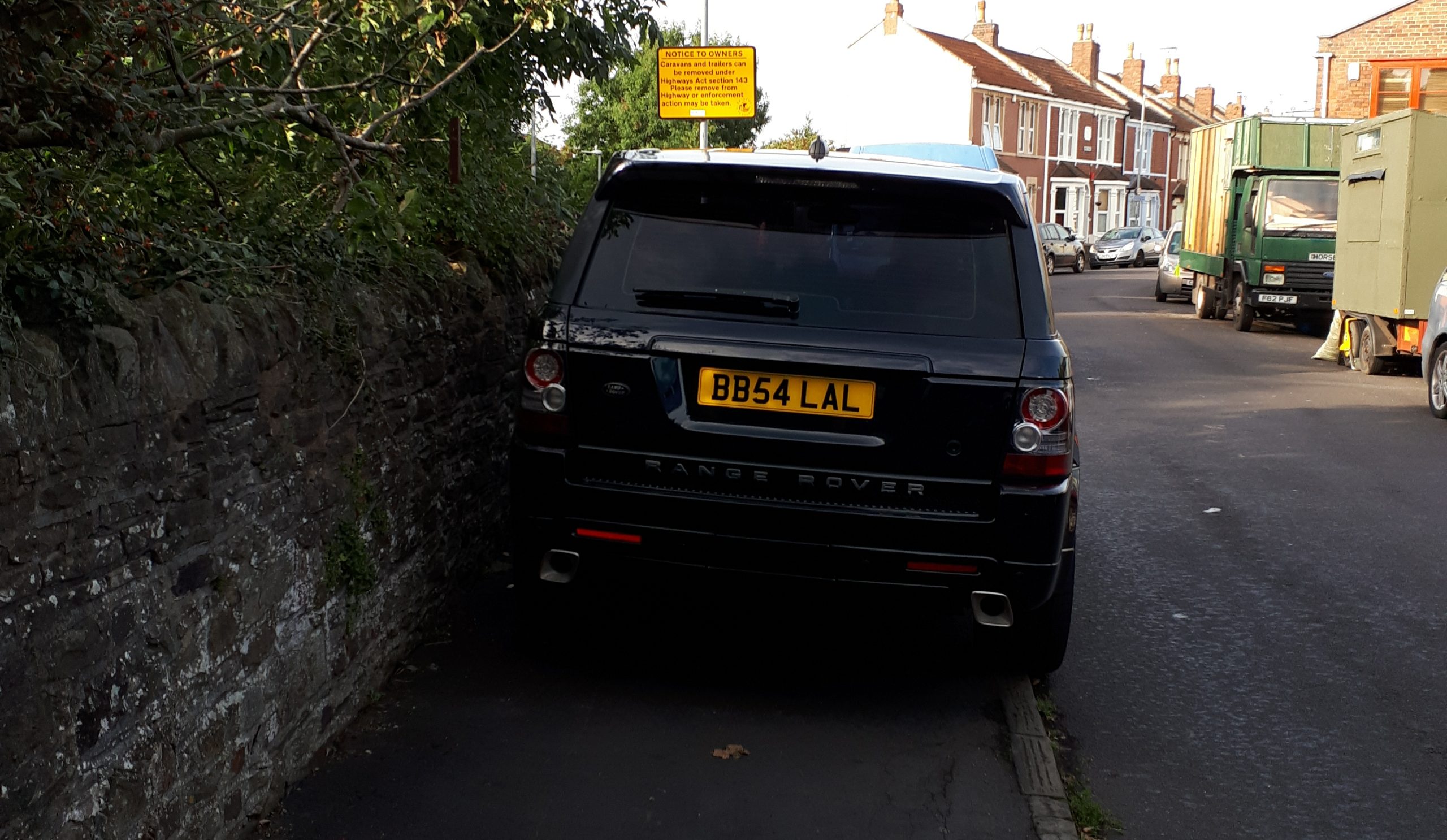 Pavement parking: problems and solutions - Bristol Health Partners